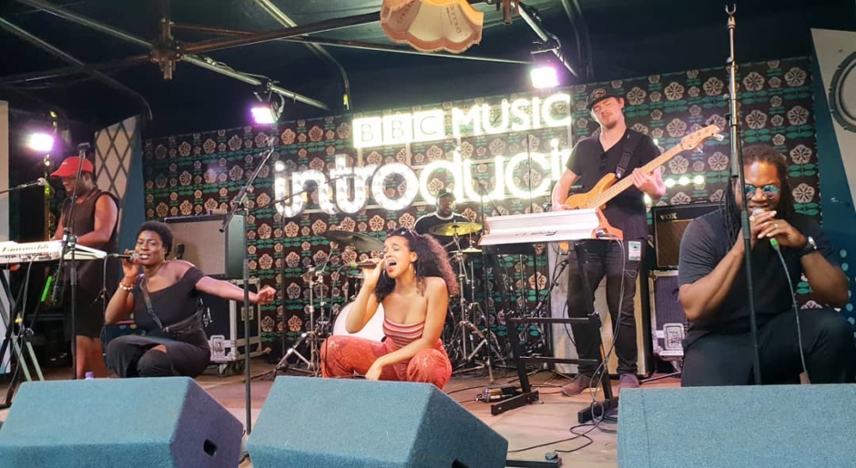 Ruby Francis | Fresh On The Net