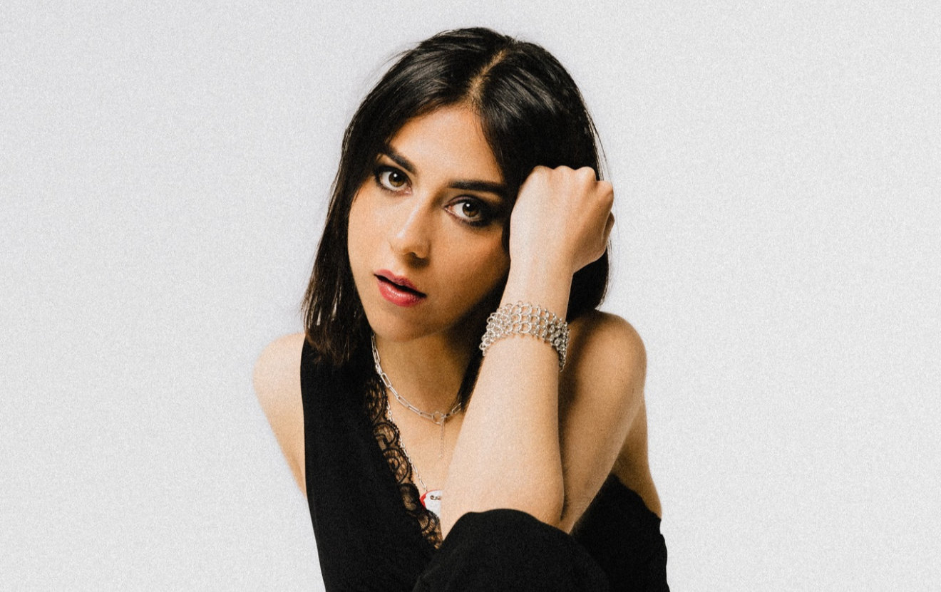 Interview: Nadia Sheikh | Fresh On The Net